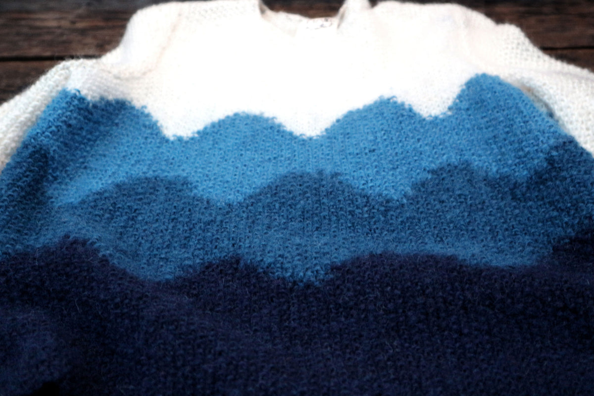 Womens · sweater ≈ WaVe – VanishingPointStudio